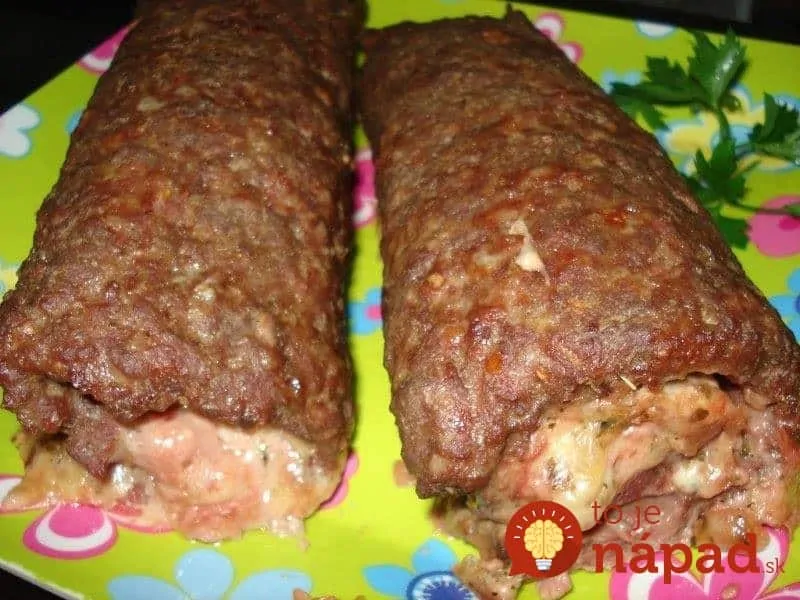 Najjemnejšia plnená roláda z mletého mäsa s kyslou smotanou: Žiadna ...