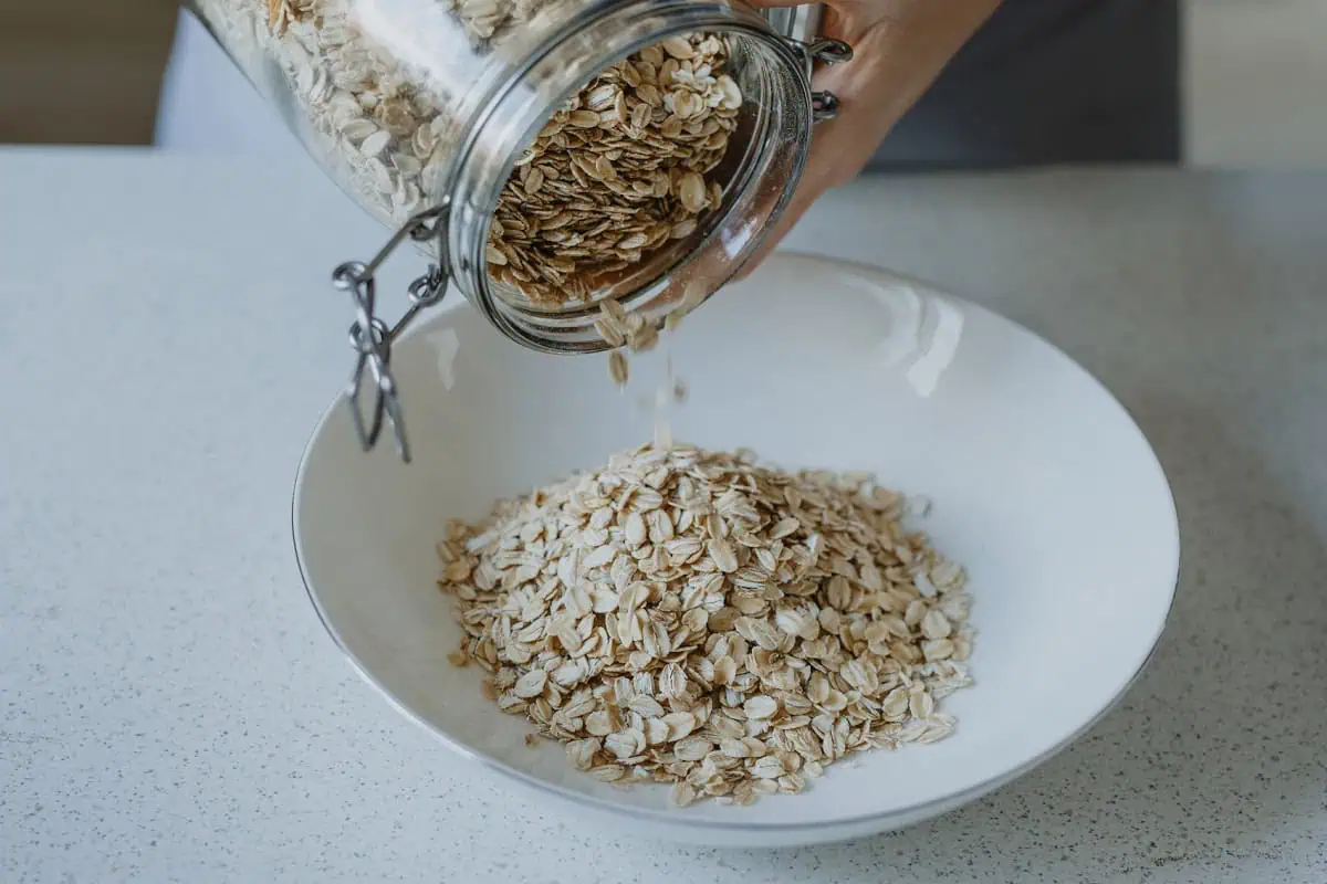 Dietológ poradil NAJLEPŠÍ spôsob, ako jesť ovsené vločky: Urobte s nimi ...