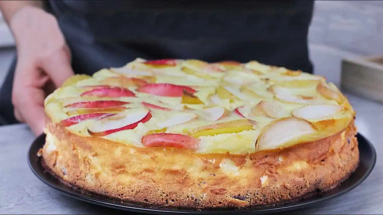 Jablkový koláč s tvarohom: Tento recept je jednoducho dar z nebies!