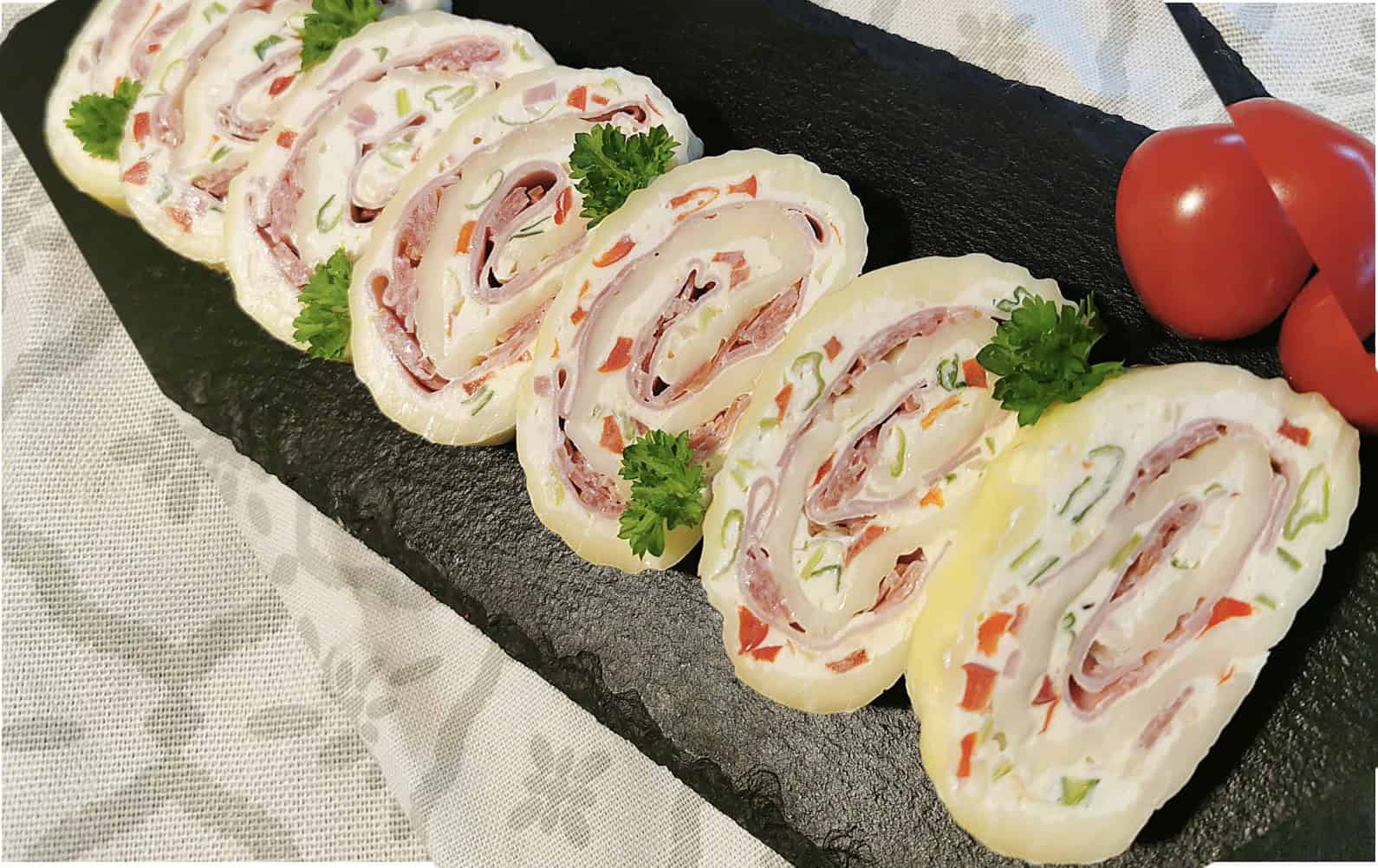 Už ste niekedy skúšali STUDENÚ syrovú rolku? Je jednoduchá a neskutočne ...